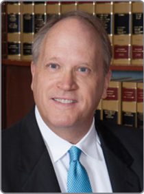 Meet Business Dispute & Personal Injury Attorney Lamar Armstrong, Jr.